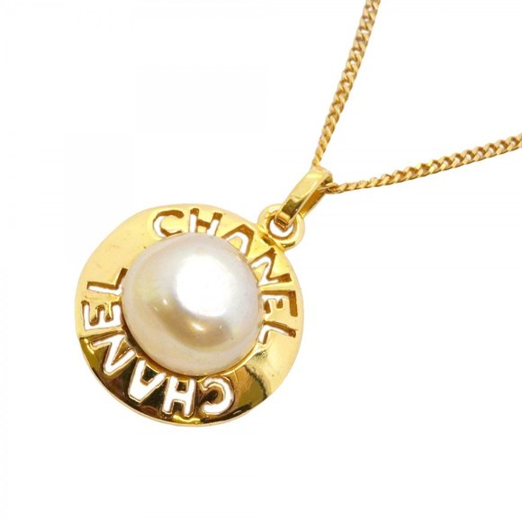 CHANEL | Jewelry | Chanel Gold Plated Fake Pearl Circle Necklace 45cm ...